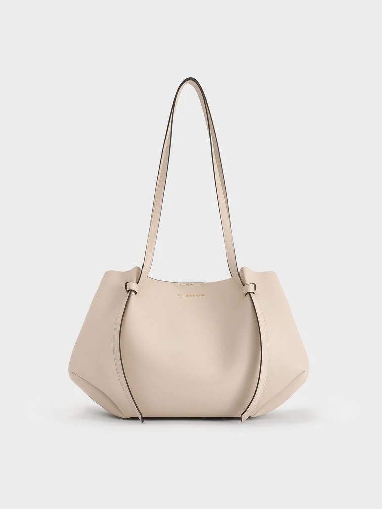 The Calla Tote Bag Guide - CHARLES & KEITH NL