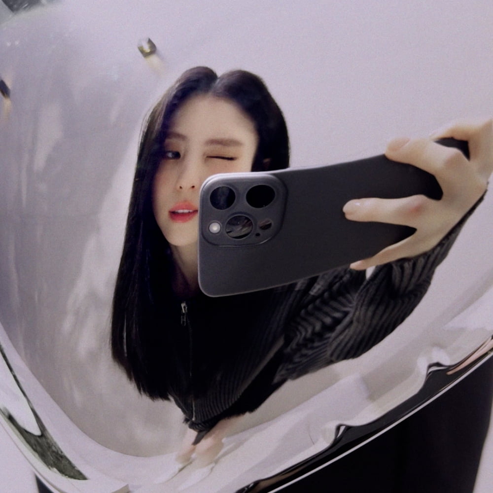 From Han So Hee To You - CHARLES & KEITH CH