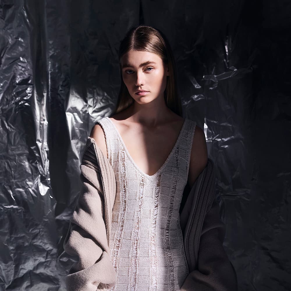 How To Get The Gloomy Girl Aesthetic - CHARLES & KEITH BG