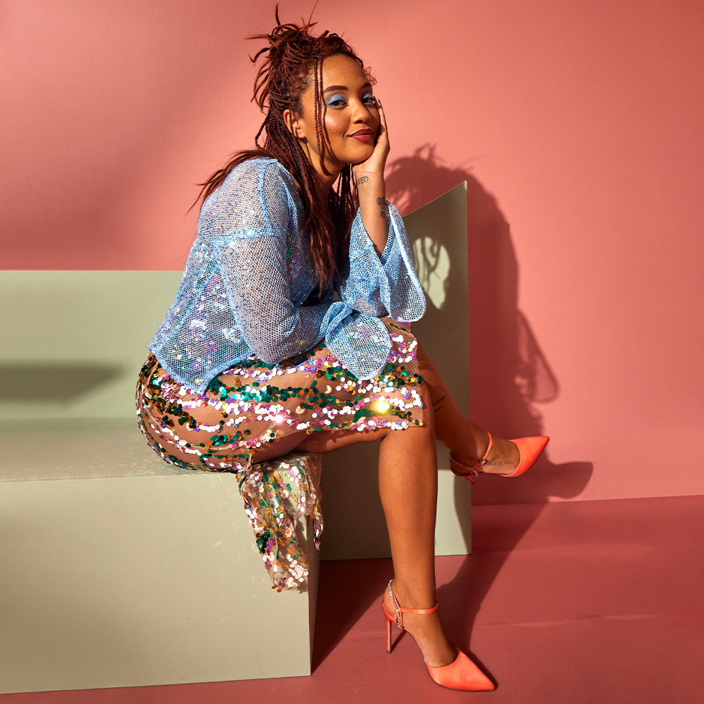 Kiersey Clemons