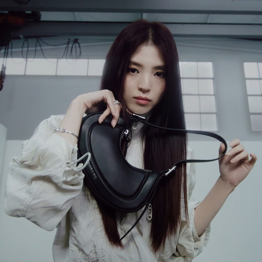 Behind The Scenes: Han So Hee With Petra - CHARLES & KEITH PL
