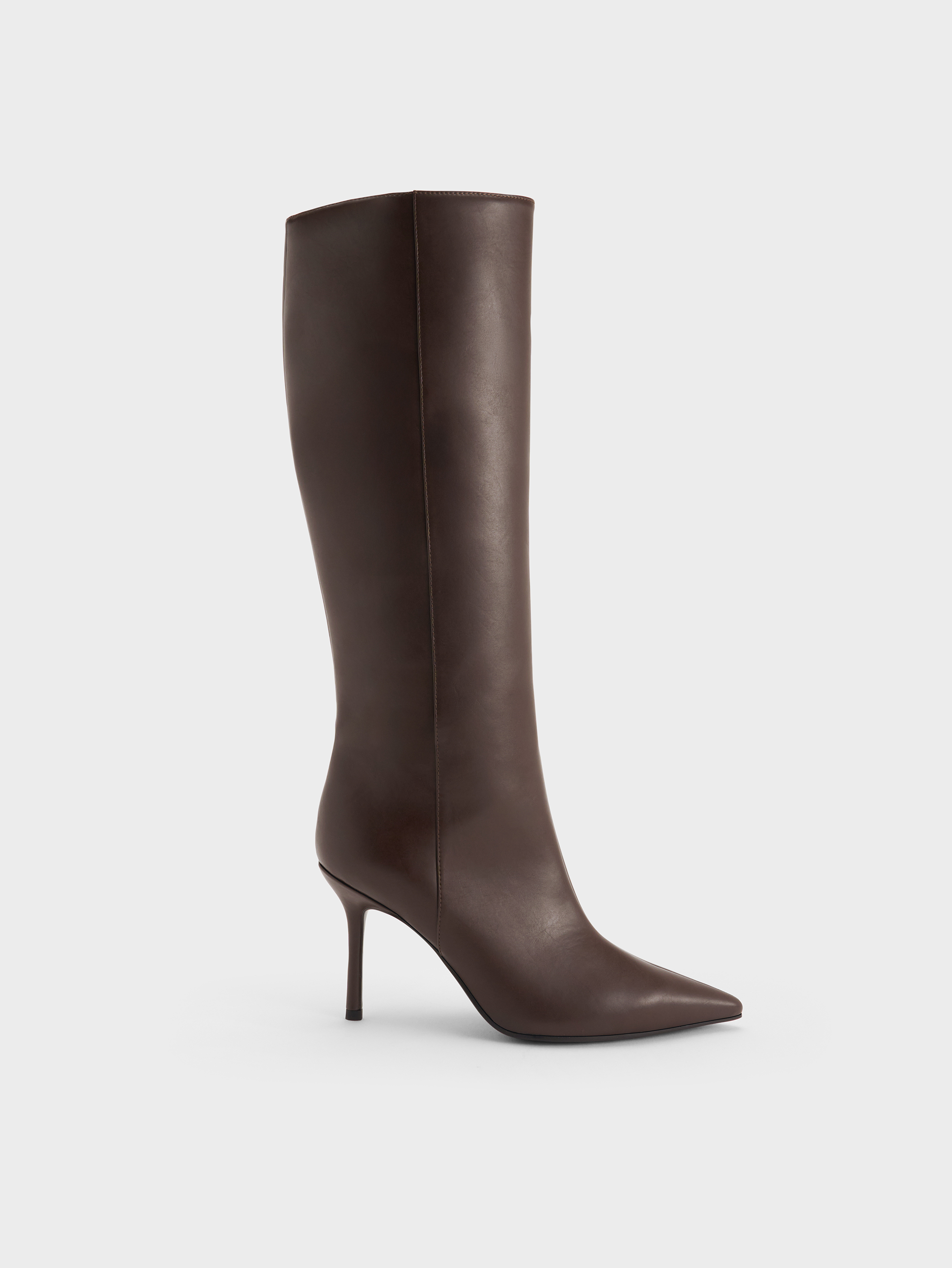 Bottes hautes à talon aiguille et bout pointu marron foncé - CHARLES ...